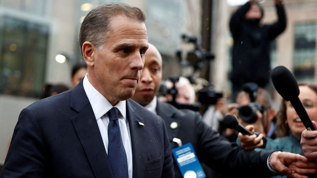 LEAKED Text Messages Reveal Hunter Biden’s Hatred for the First Lady ...